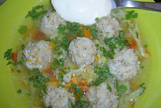 Reteta Ciorba de perisoare cu legume