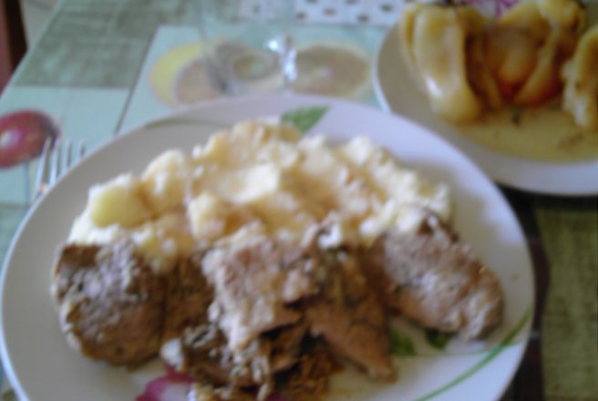 Reteta Friptura de porc cu piure de cartofi