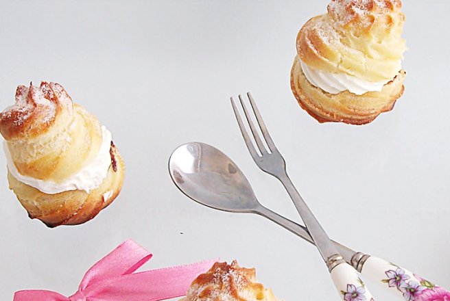 Reteta Mini choux cu crema de trufe si frisca