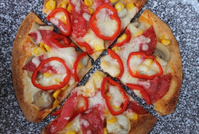 Reteta Pizza din lipie