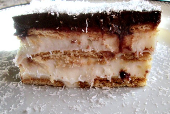 Reteta Desert cu crema de lapte (YALANCI TAVUK GÖĞSÜ)