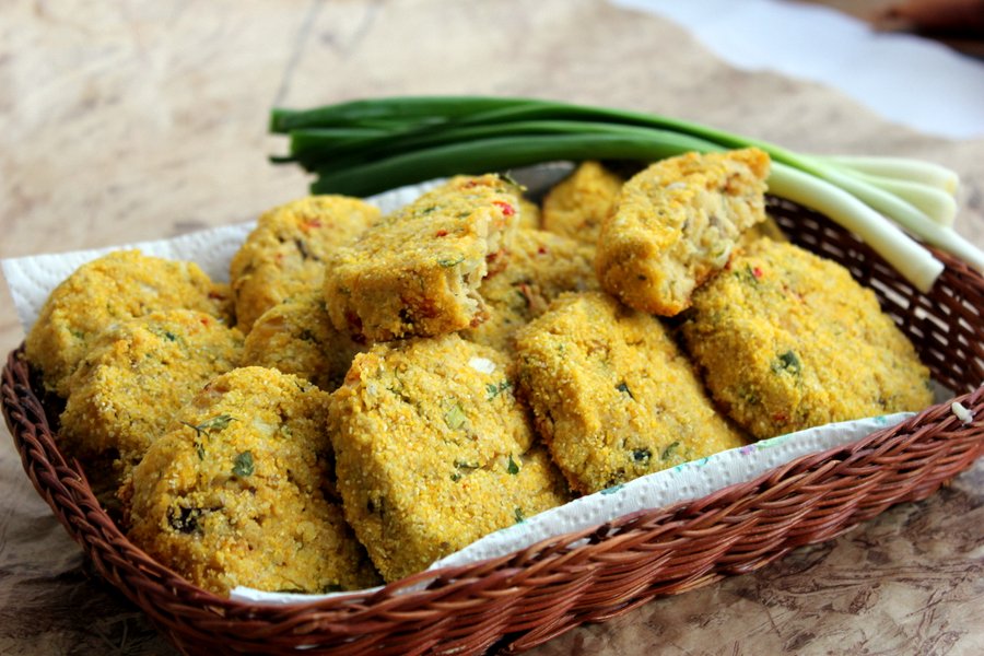 Reteta culinara Chiftelute de post, din naut si legume | Bucataras
