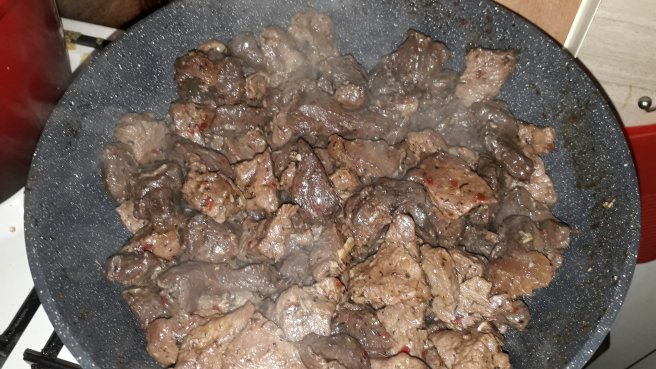 Pastrama de berbecut la tigaie - Galerie foto (2)