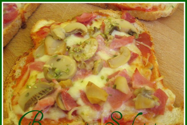Reteta Pizza pe felii de paine