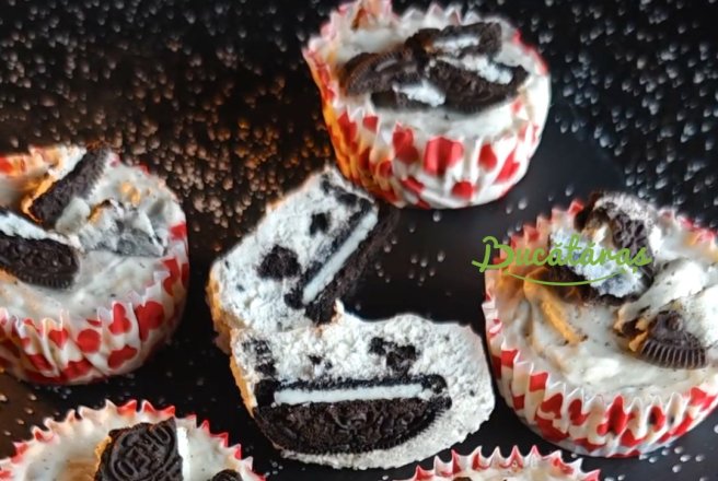 Cheesecake cu Oreo - Rețeta delicioasă, fără coacere